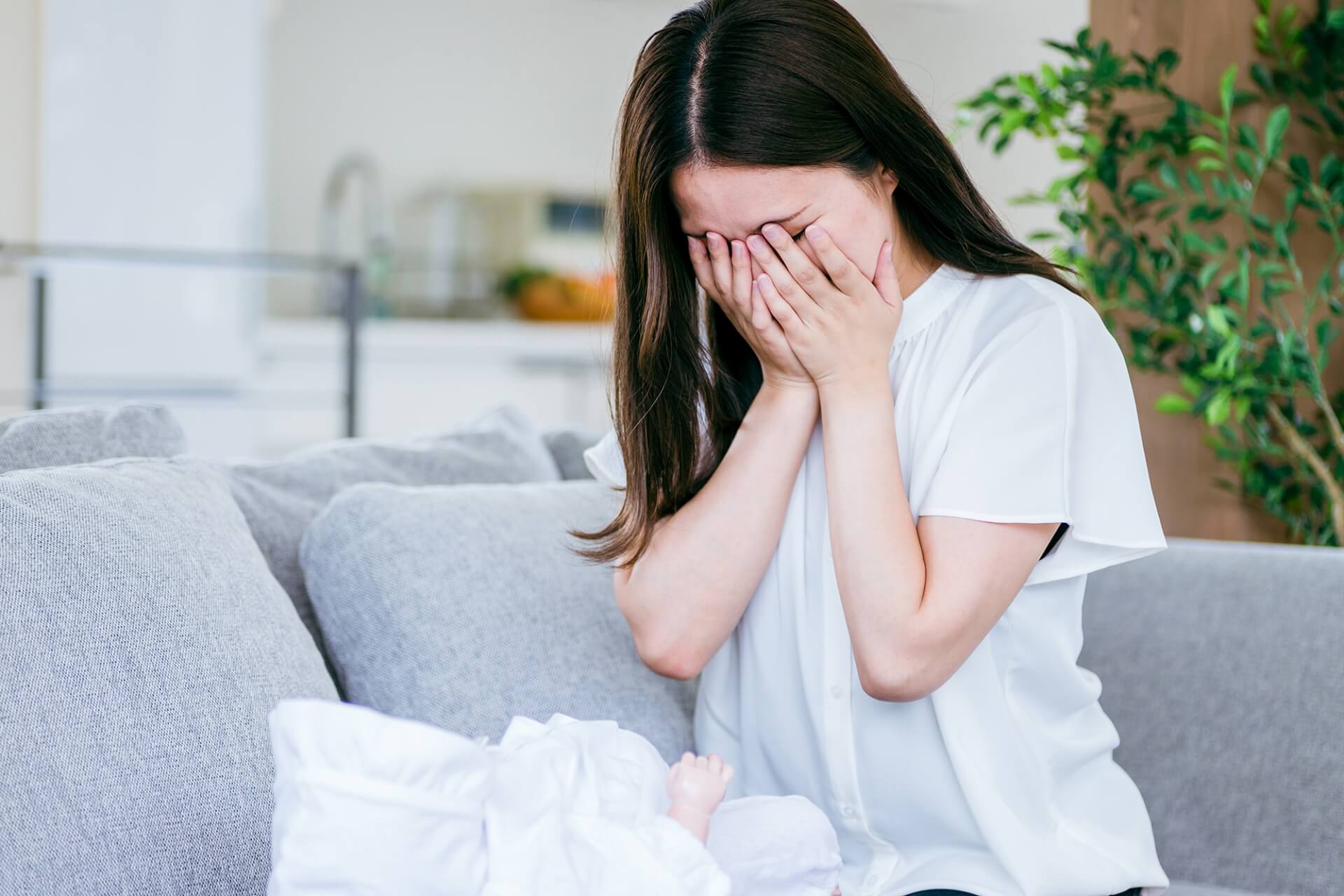 産後ケアって何をする？知らないと後悔！ママと家族に必要なケアと施設選び | 産前産後ケアホテル ぶどうの木 コラム